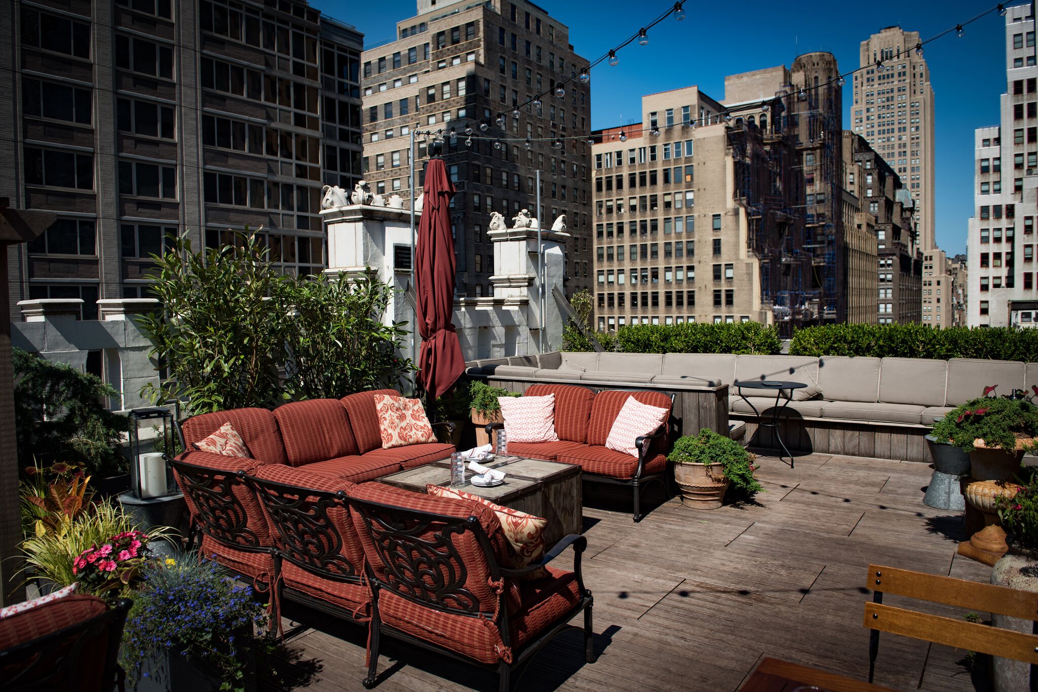 Refinery Rooftop listed as of NYC's best rooftops - IGC Hospitality